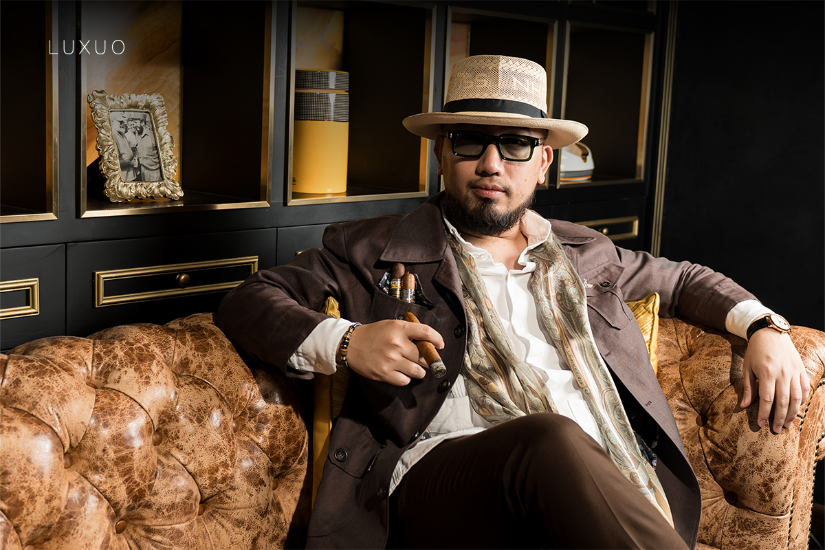 Hoàng Đức - Nhà TO: Người đàn ông của du thuyền, xì gà và không gian sống riêng tư