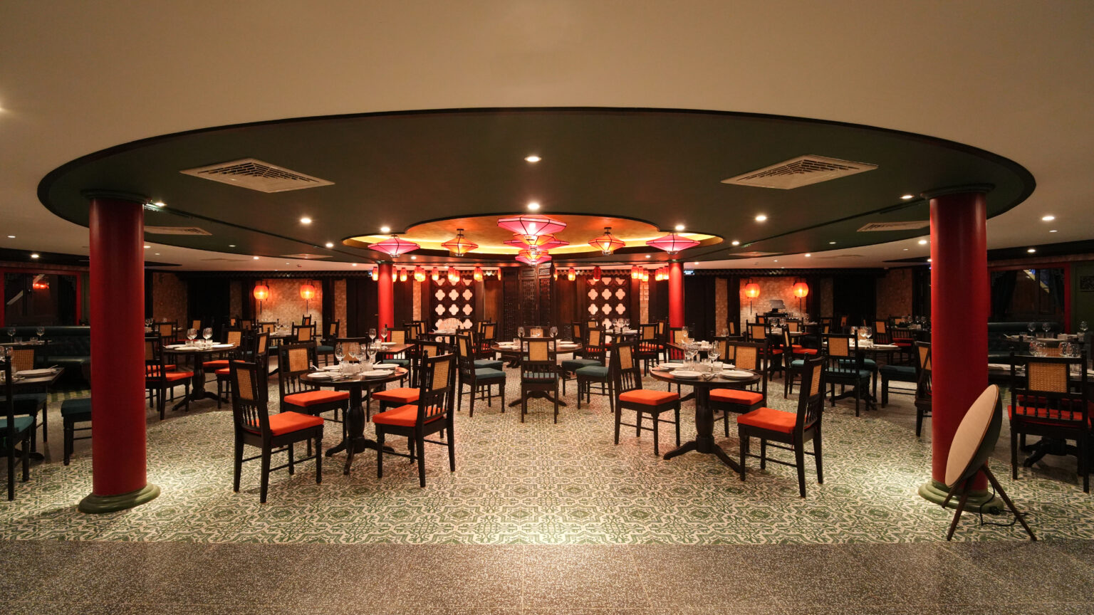 REVER Cruise: Biểu tượng mới của du thuyền ẩm thực Sài Gòn